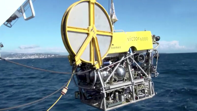 Titanic: así es "Víctor", el robot subacuático que busca al submarino ...