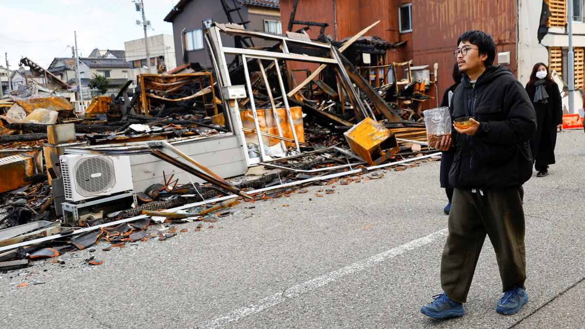 Kohei Kirimoto: artesano busca a sus gatos tras el terremoto en Japón ...