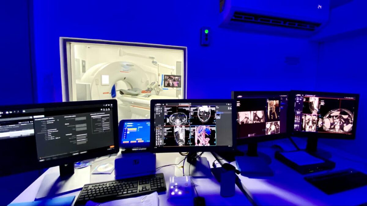 Invierte ISSSTE más de 11 mil mdp en equipamiento de unidades médicas - UnoTV