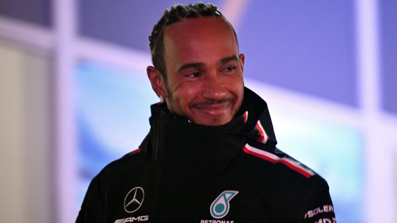 Lewis Hamilton podría dejar Mercedes y unirse a Ferrari - UnoTV