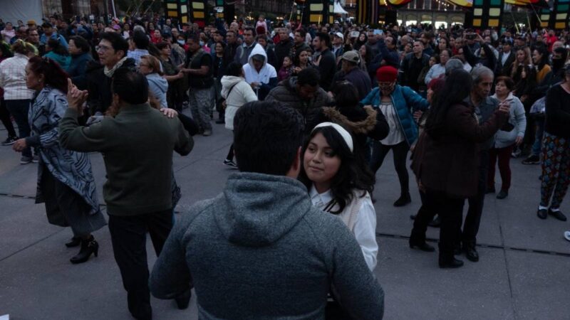 Sonora Santanera dará concierto gratis en el Zócalo - UnoTV