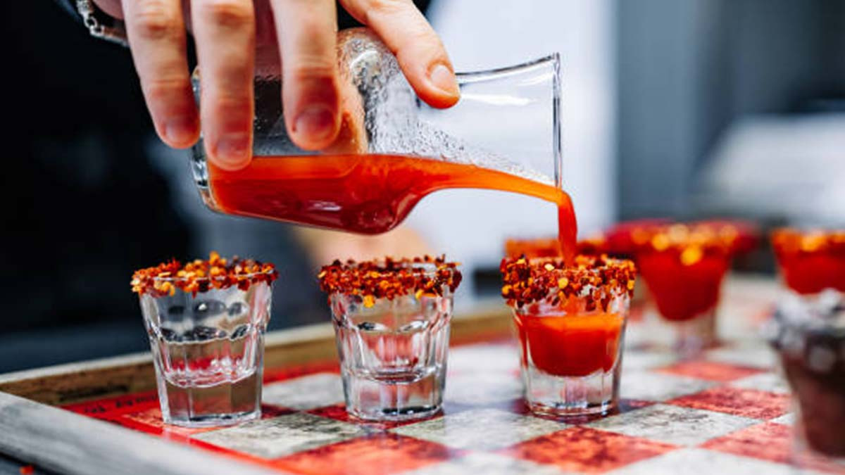 Sangrita cómo prepararla y con qué combinarla - UnoTV