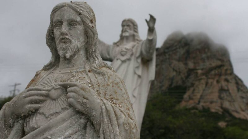 Descubre la tradición de la Santa Cruz en Peña de Bernal, Querétaro - UnoTV