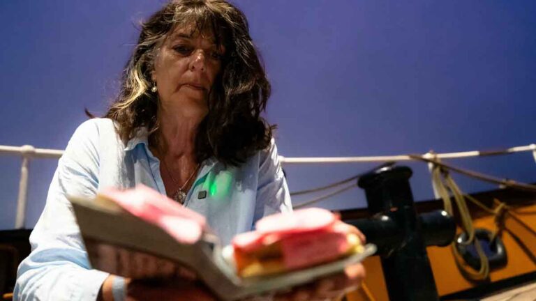 Recrean viaje de Darwin a Galápagos casi 200 años después - UnoTV