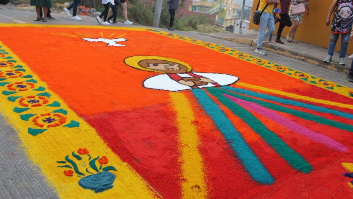 5 lugares donde puedes ver cómo se hacen los tapetes o alfombras de ...