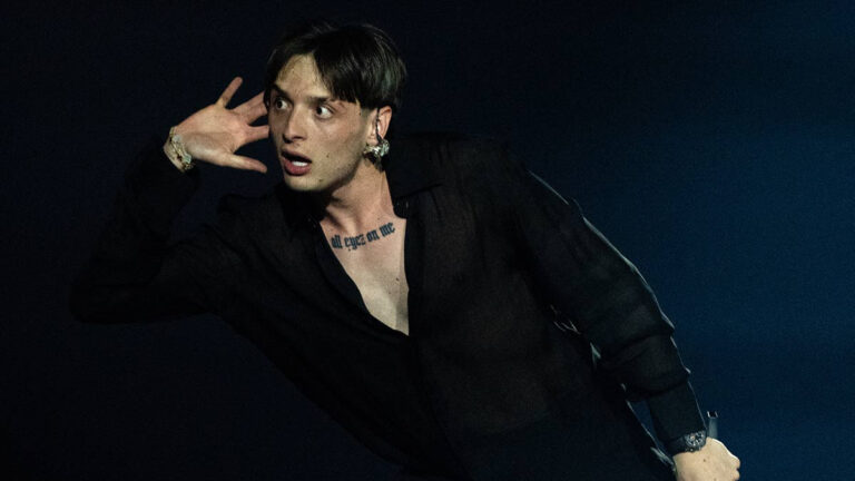 Cómo se llama el nuevo corte de Peso Pluma - UnoTV