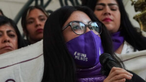 ¿Quién es María Elena Ríos, joven saxofonista atacada con ácido? - UnoTV