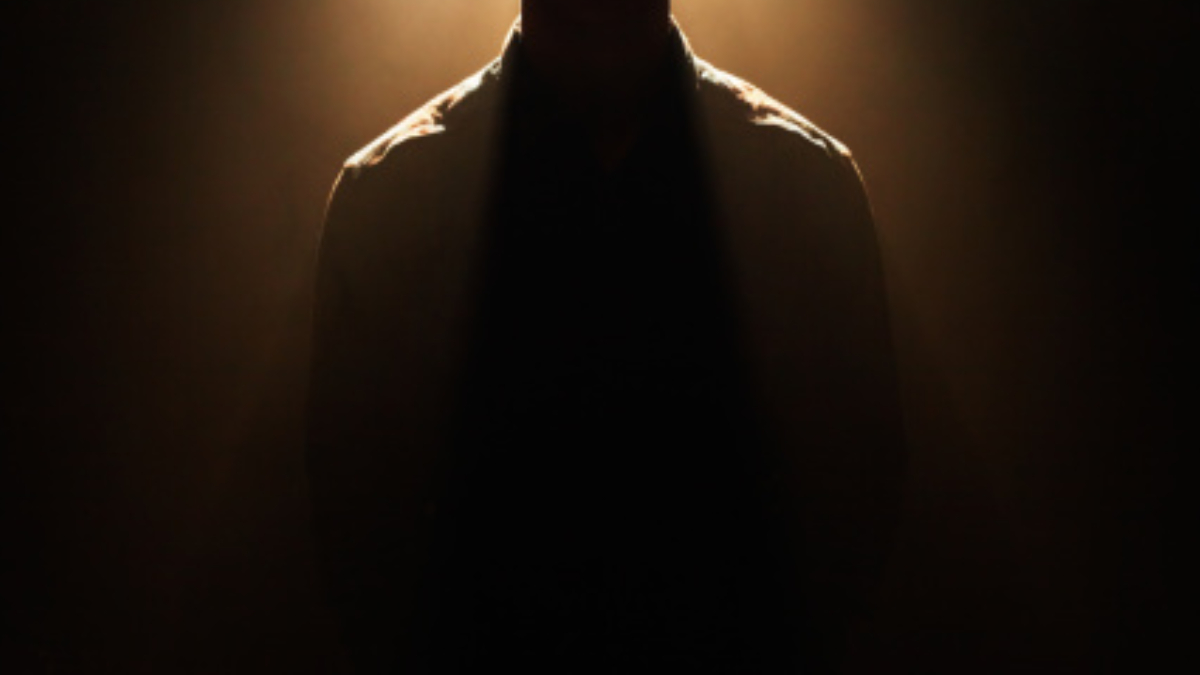 Muere James Hollcroft, actor de “Como dice el dicho”, tras ser ...