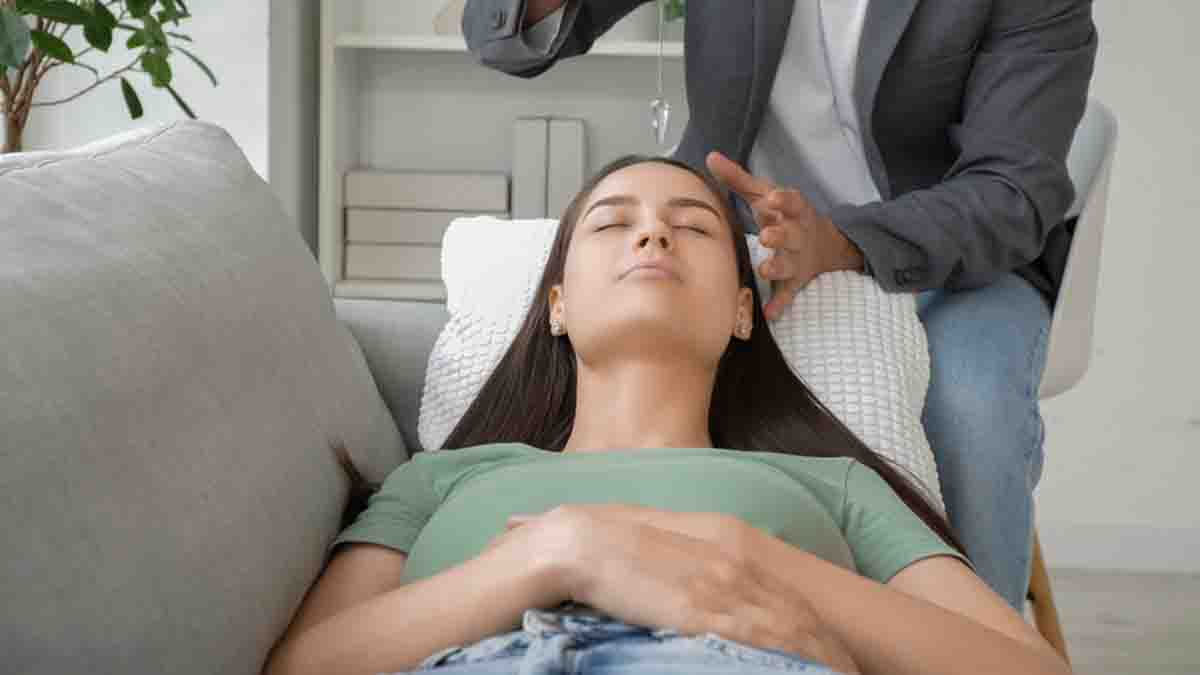 Hipnosis: ¿mito o terapia efectiva para la salud mental?, UNAM responde - UnoTV