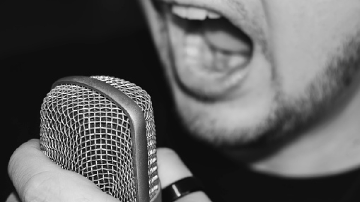 Blnko sorprende a los capitalinos con concierto en Metro Chabacano de ...