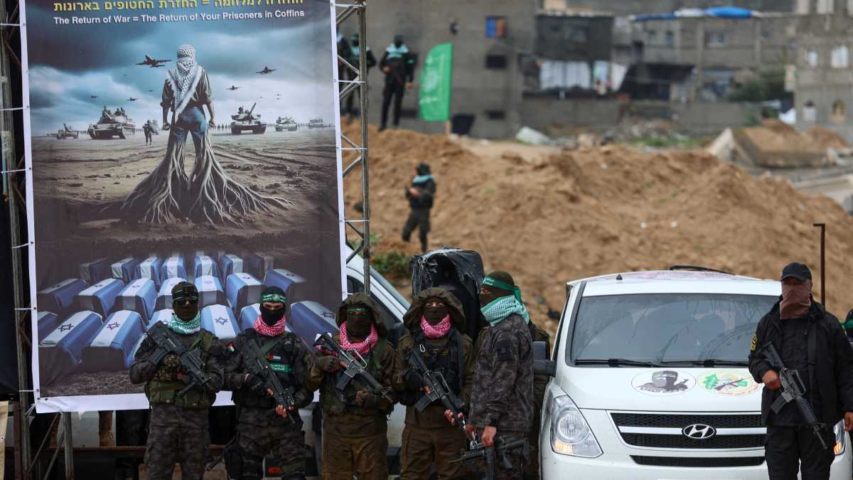 Hamás entrega supuesto cuerpo de argentina Shiri Bibas a la Cruz Roja; Israel descarta que ...