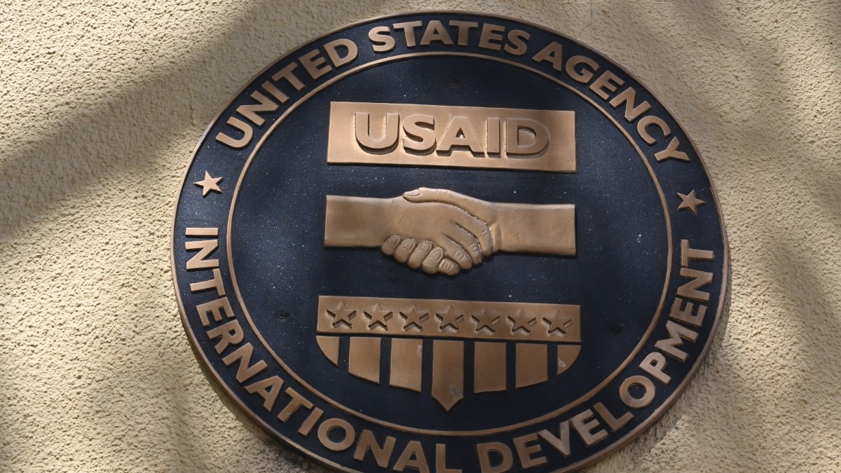 Cientos de empleados de USAID serán despedidos o enviados a licencia - UnoTV