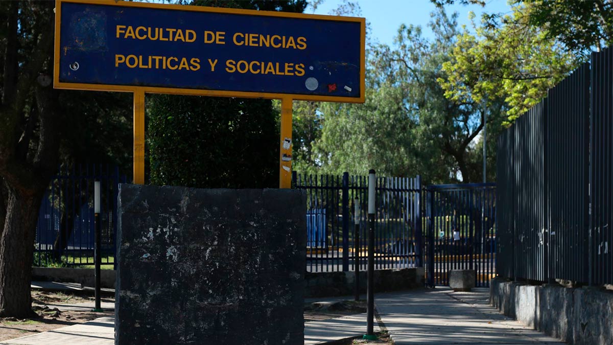 FCPyS de la UNAM anuncia paro estudiantil - UnoTV
