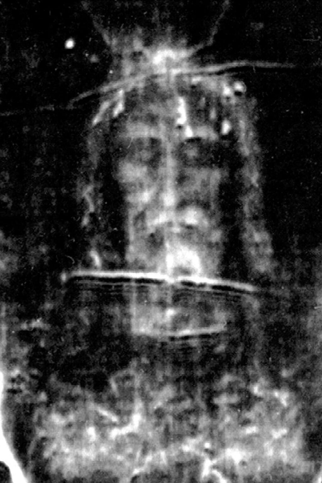 ¿Qué es la Sábana Santa de Turín, la tela que envolvió el cuerpo de ...