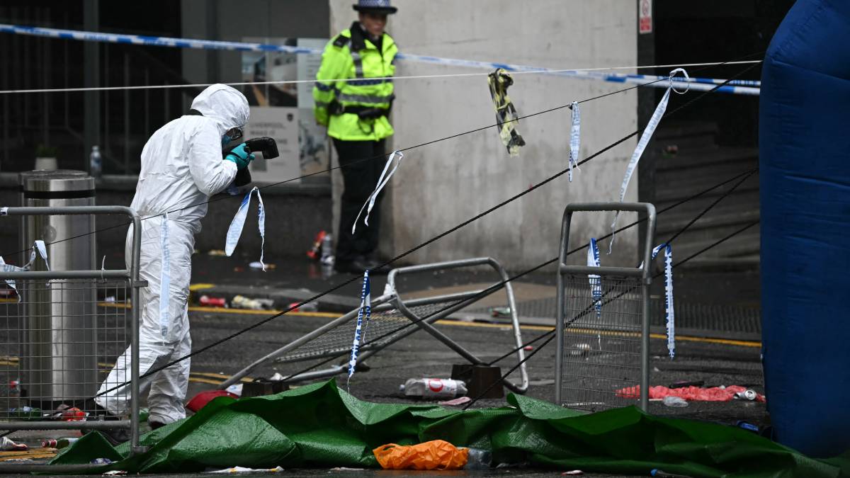 Cuatro personas siguen graves tras atropello masivo en celebración del ...