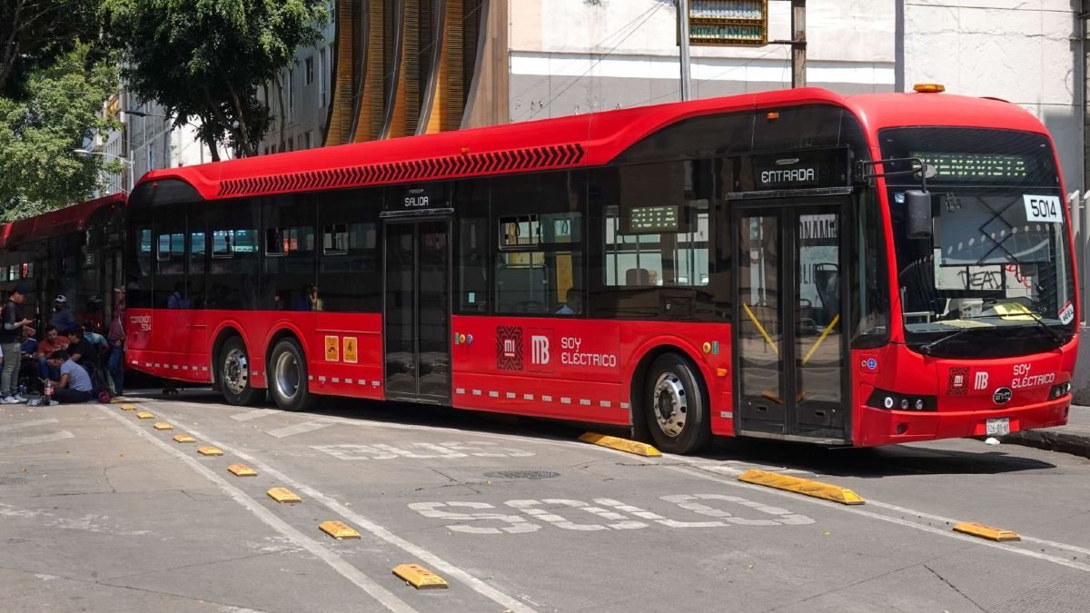 ¿Cómo está el servicio del Metrobús por movilizaciones de la CNTE en ...