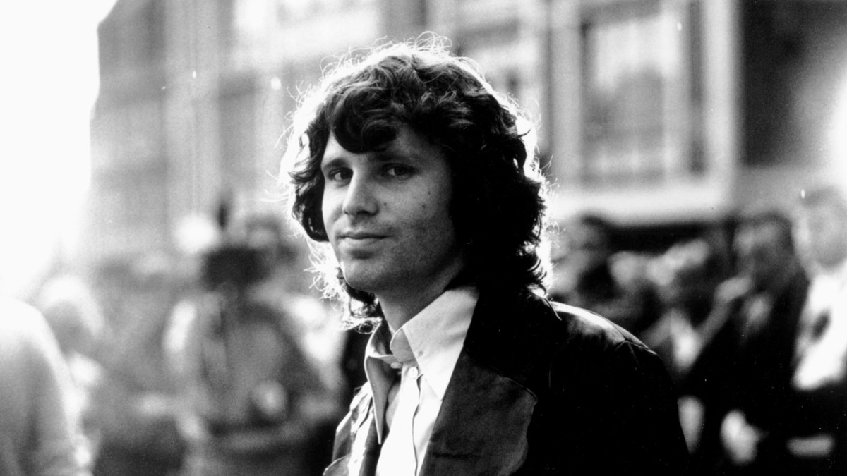 Recuperan en París el busto robado de Jim Morrison tras más de 30 años desaparecido - UnoTV