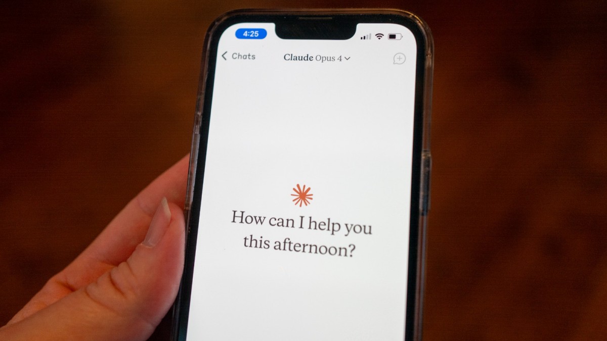 Claude Opus 4, la IA que fue capaz de chantajear para sobrevivir - UnoTV