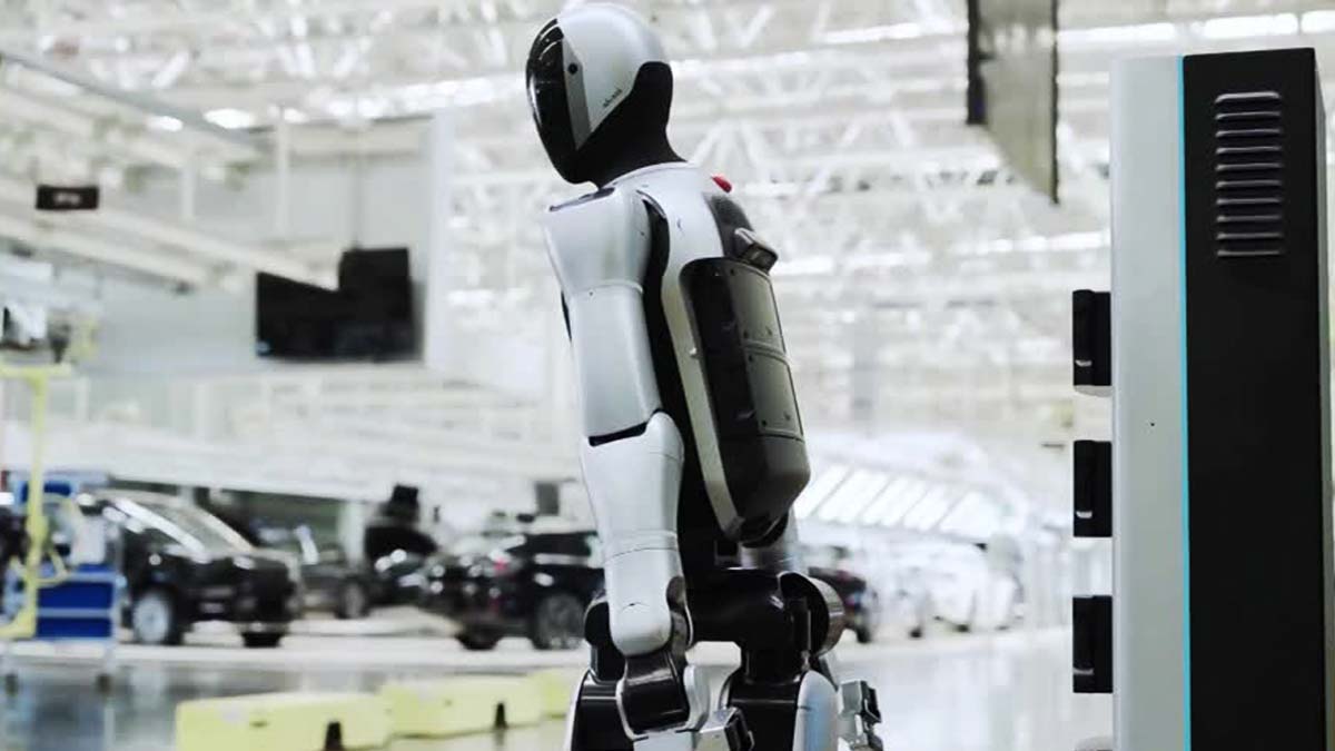 Presentan al primer robot humanoide que cambia sus propias baterías - UnoTV